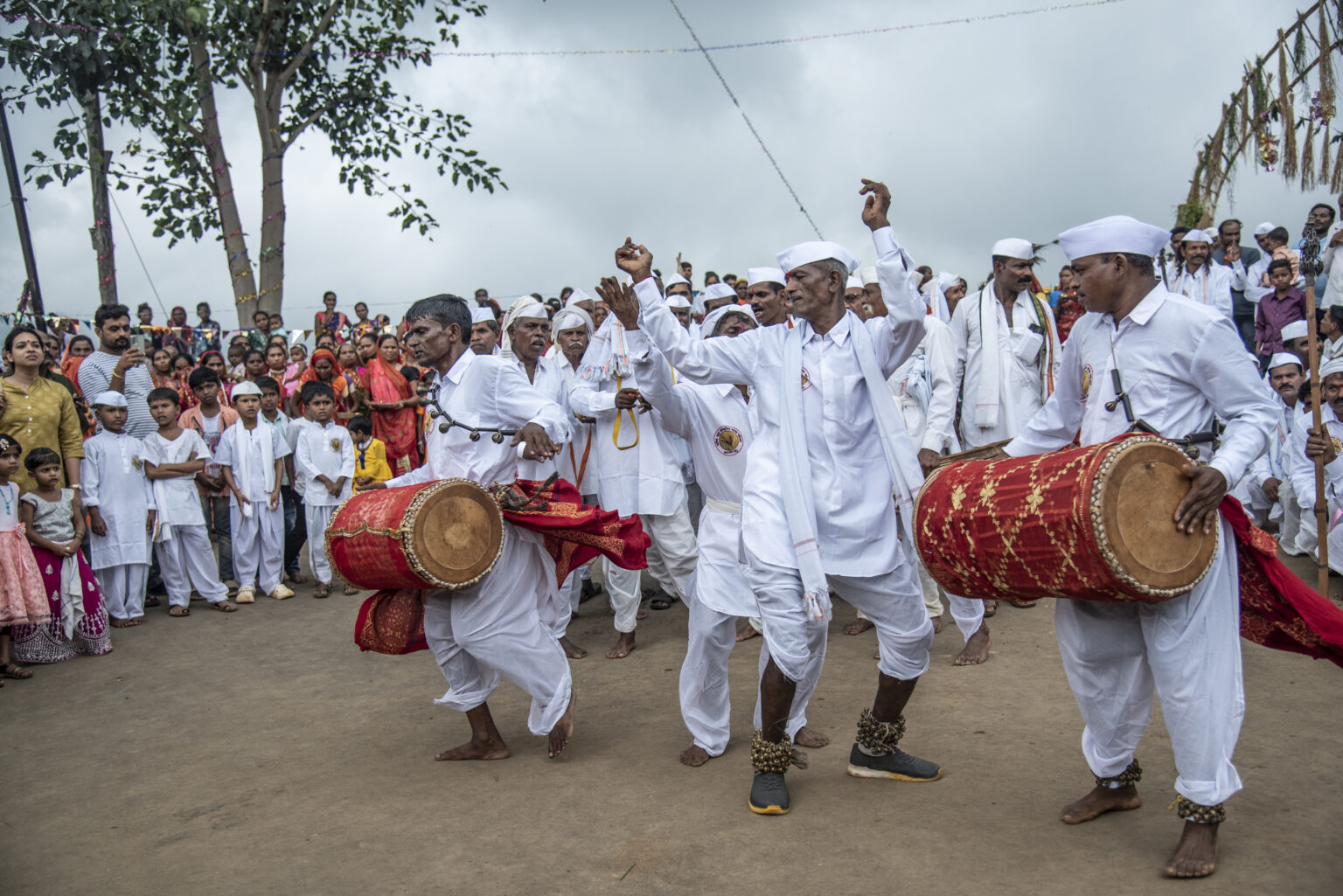 Tarpa Dance Of Palghar In Maharashtra By Amlan Biswas 1